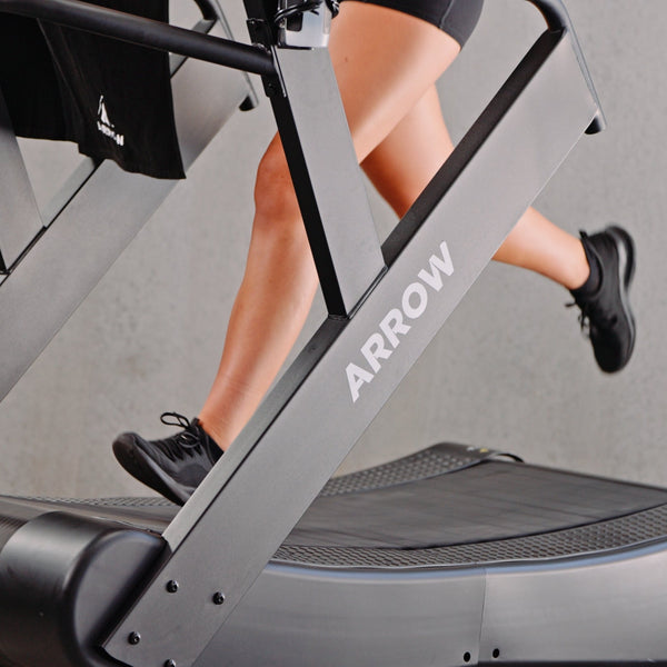 ARROW® Studio Curve Runner Treadmill – Arrow Fitness
