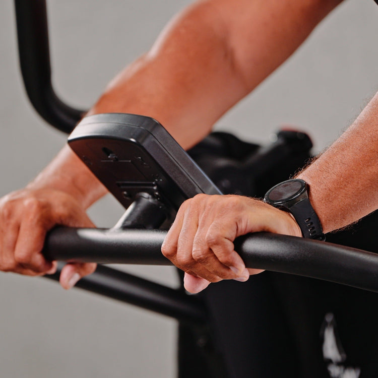 ARROW® Studio Curve Runner Treadmill (Pre Order) | SCF